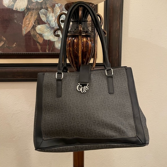 Guess | Bags | Guess Please Check All Picture Of Condition | Poshmark